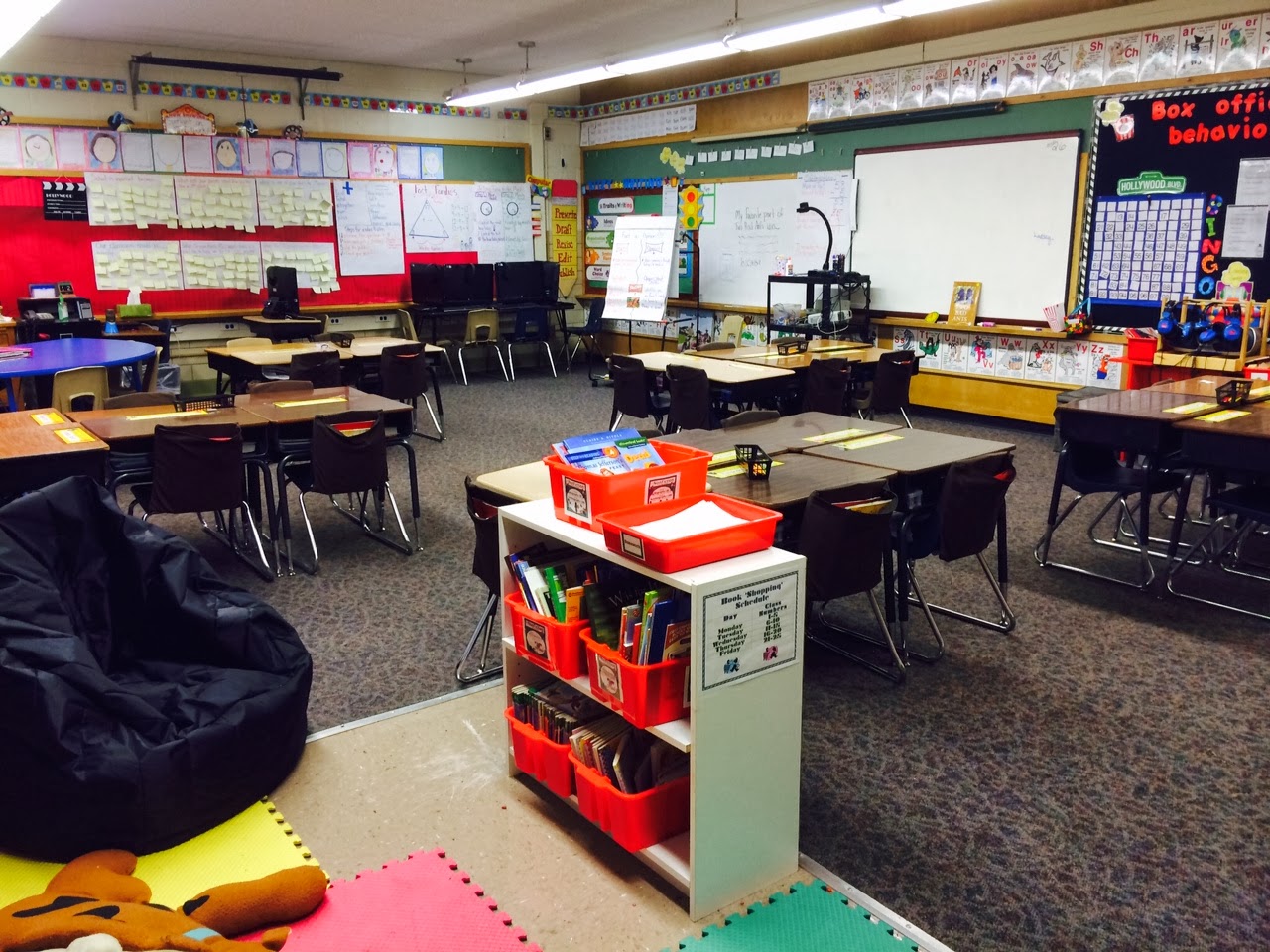 Spotlight on Second Grade!: My Classroom!