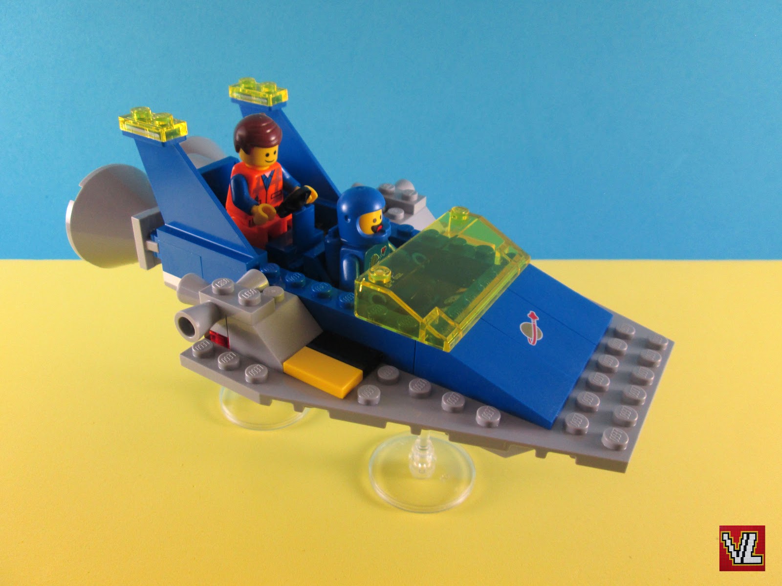 VIVOLEGO: Emmet and Benny's ‘Build and Fix' Workshop!