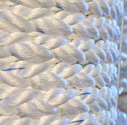 Jual Genset dan Mesin kapal Makassar: Jual tali Tross tali PP tali ...