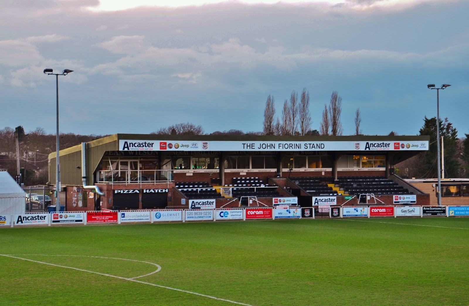 Extreme Football Tourism: ENGLAND: Bromley FC (1938-) / Cray Wanderers ...