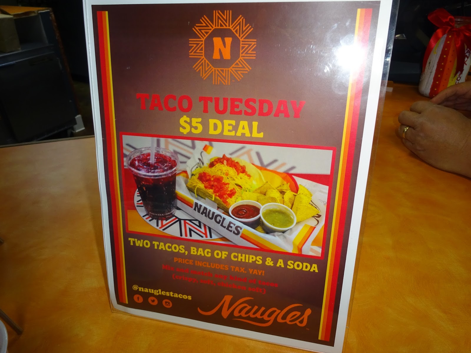 Eating My Way Through OC: A Blast From the Past, Naugles Returns