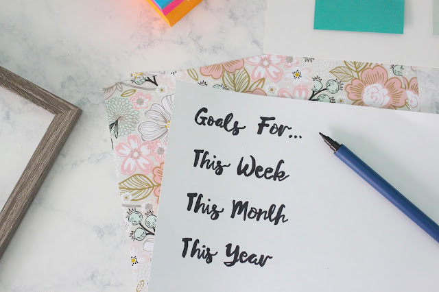 borrowed heaven: DIY Post-it Note Goal Board