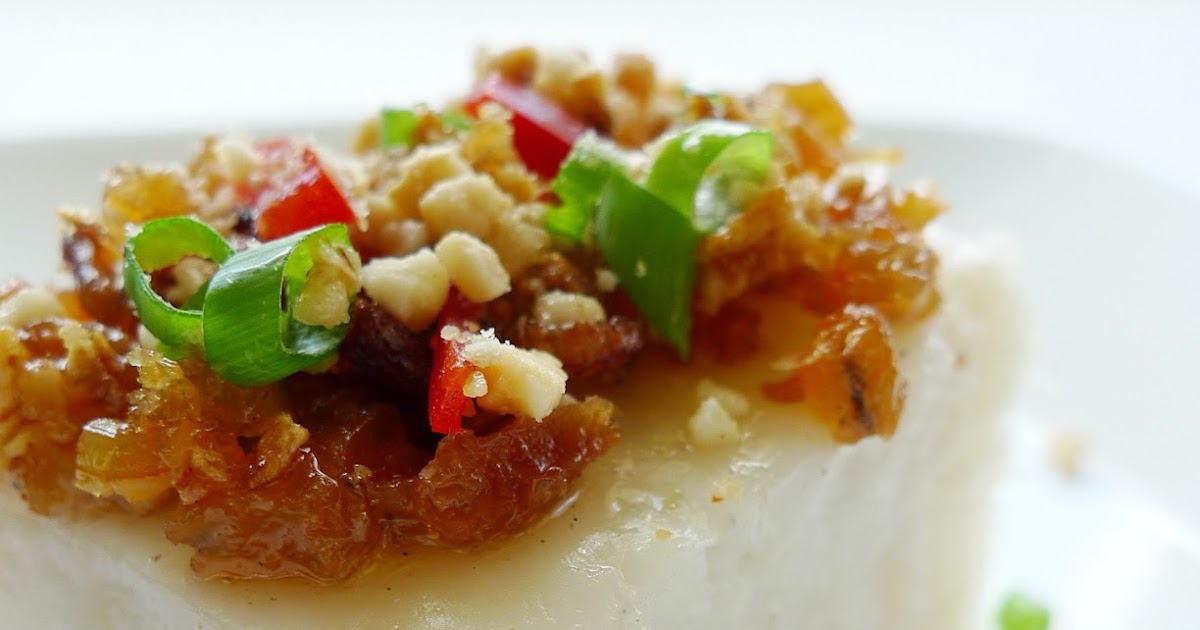 Minty's Kitchen: Steamed Daikon Cake (蘿蔔糕)