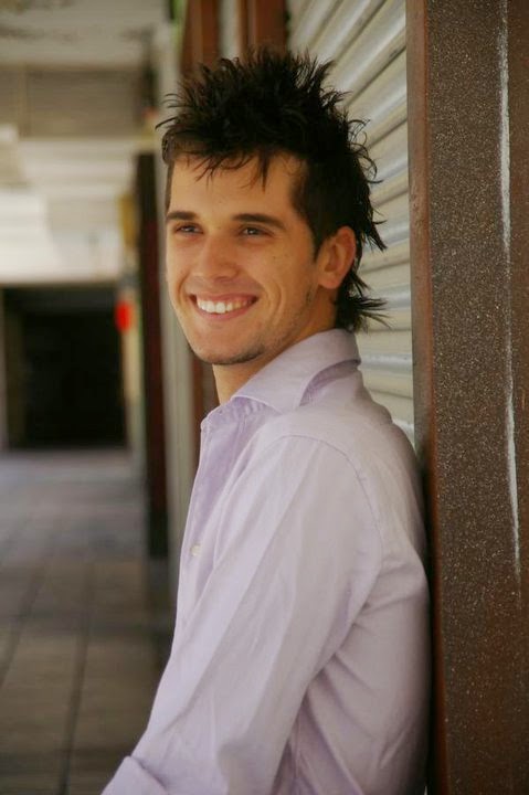 Susana Pérez TV: ALBERTO COLLADO ES FRANZ EN "ROCK OF AGES" EN LA "ERA ...