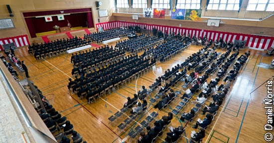 Lost in the Skyy: School Ceremonies in Japan (End-of-Year)