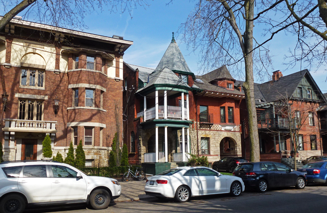 Occasional Toronto: Streetscape In The Annex