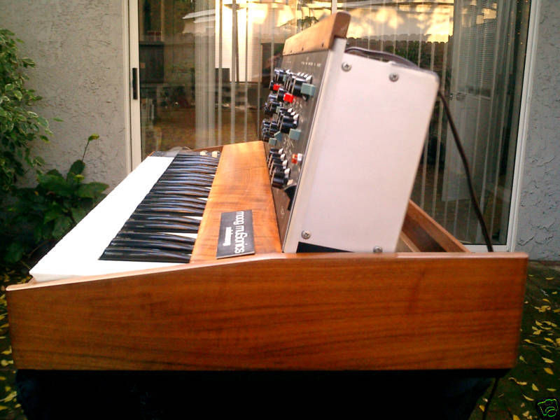 MATRIXSYNTH: MOOG MUSONICS MINIMOOG