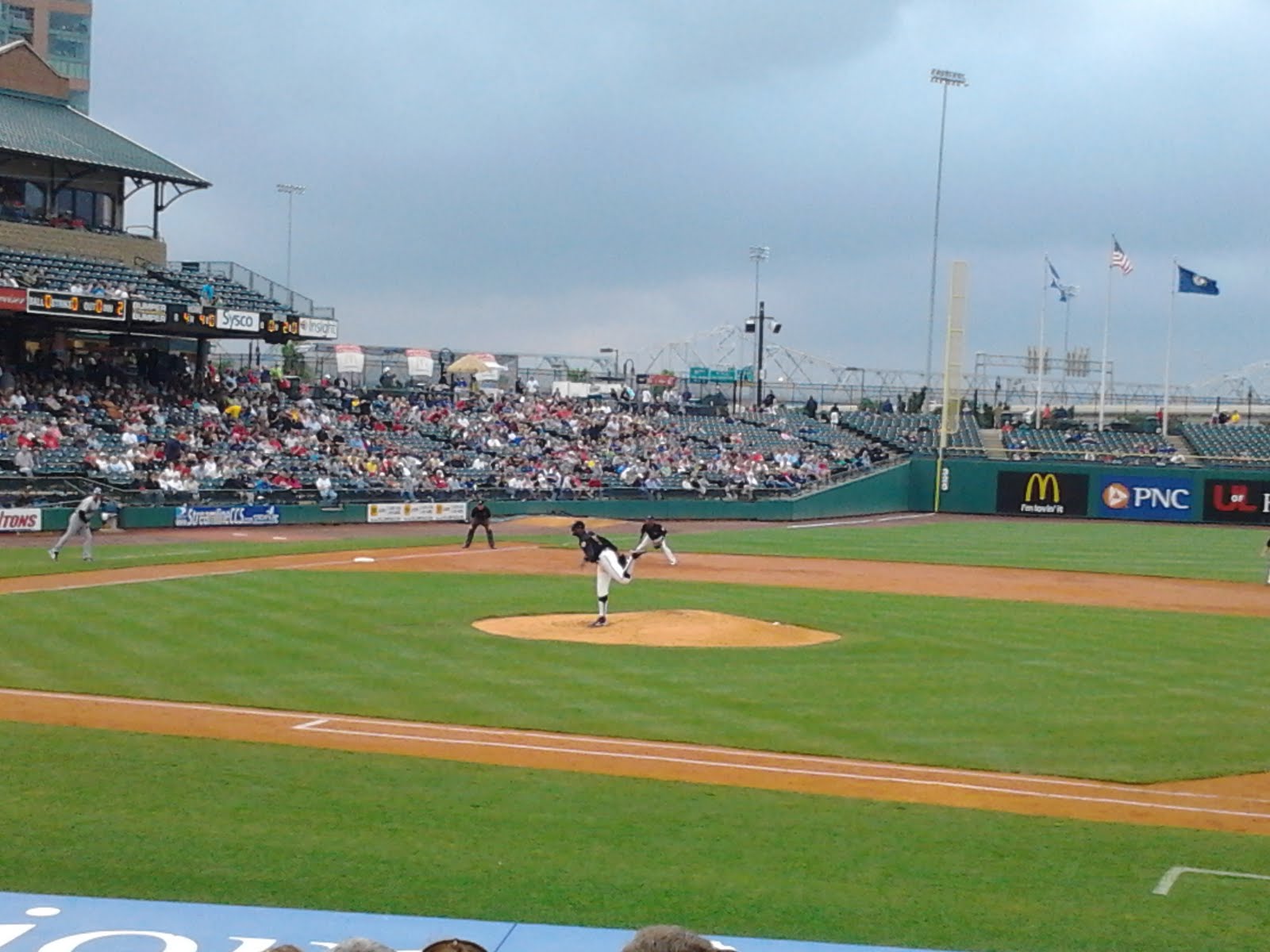The Baseball Enthusiast: 5/14/11 Buffalo Bisons 3, Louisville Bats 8