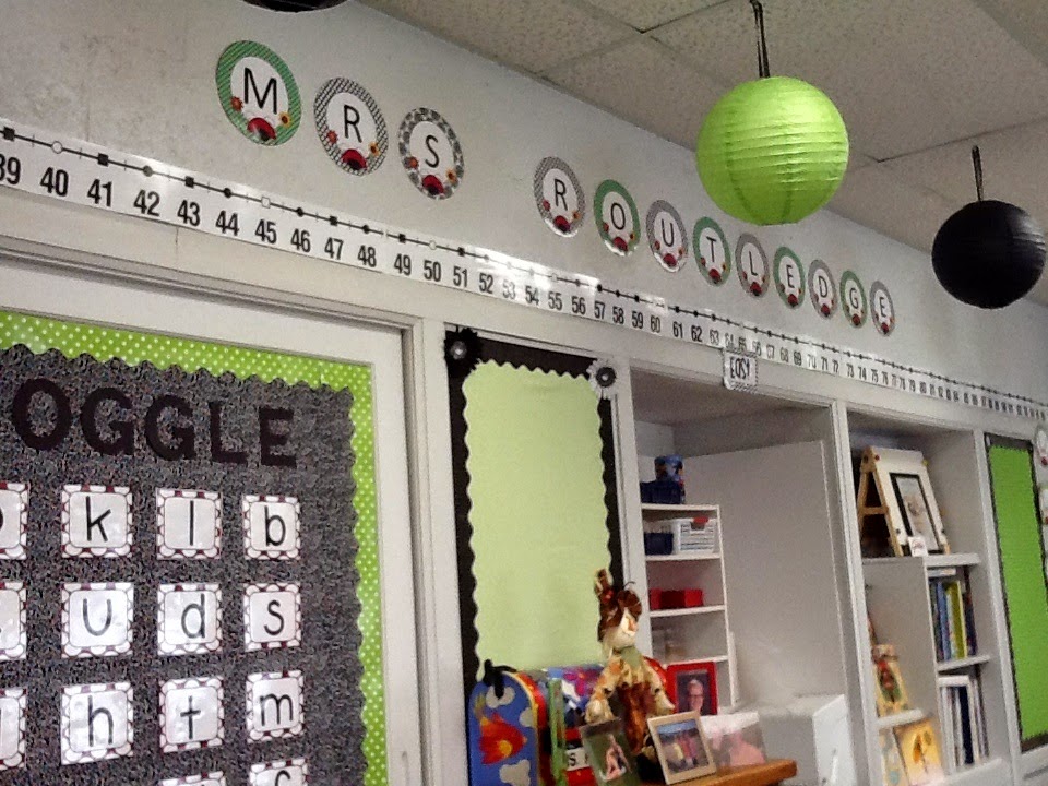 Tales-of-a-First-Grade-Teacher: Ladybug Love-Custom Classroom Decor