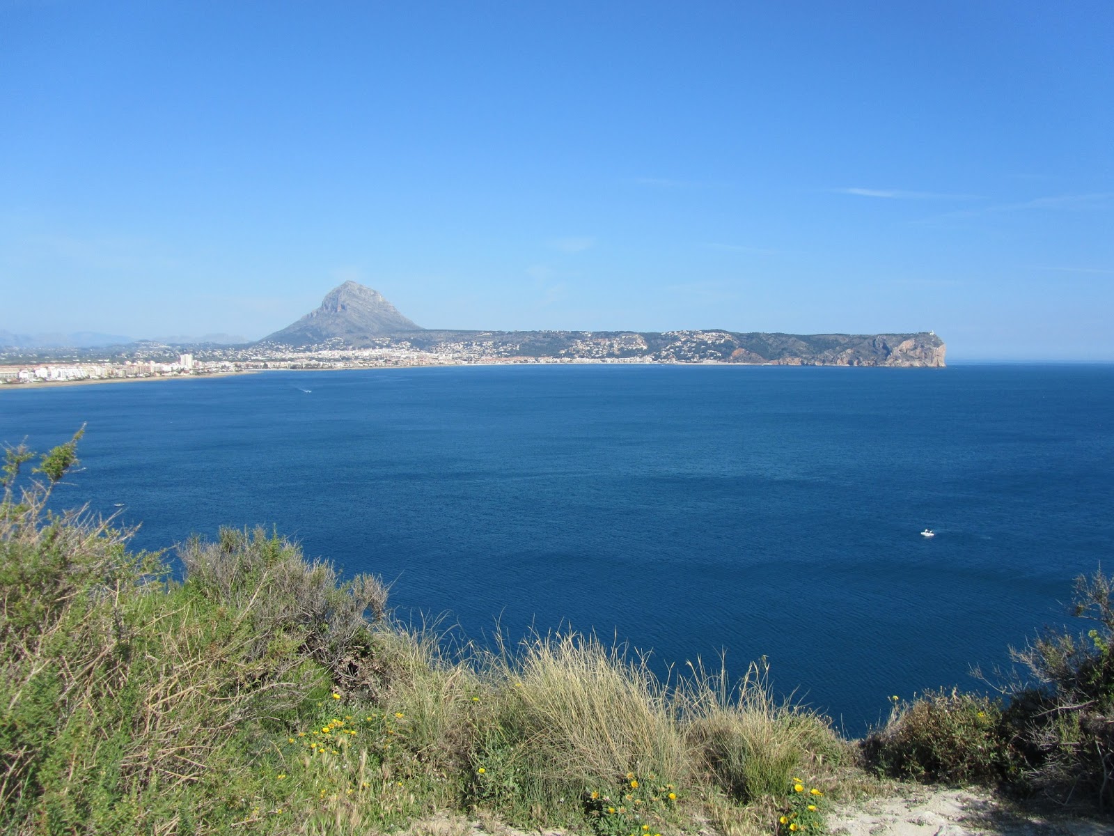 AL AIRE LIBRE: CALA BLANCA Y CAP PRIM JÁVEA