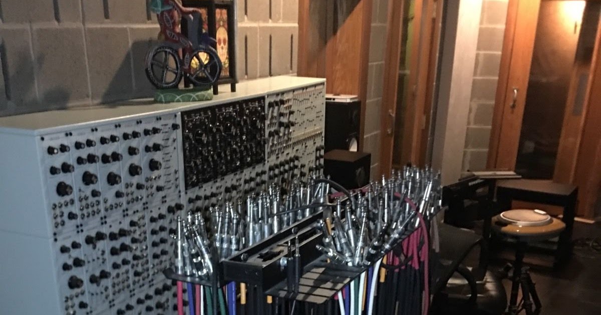 MATRIXSYNTH: Modcan Series B Modular Synth