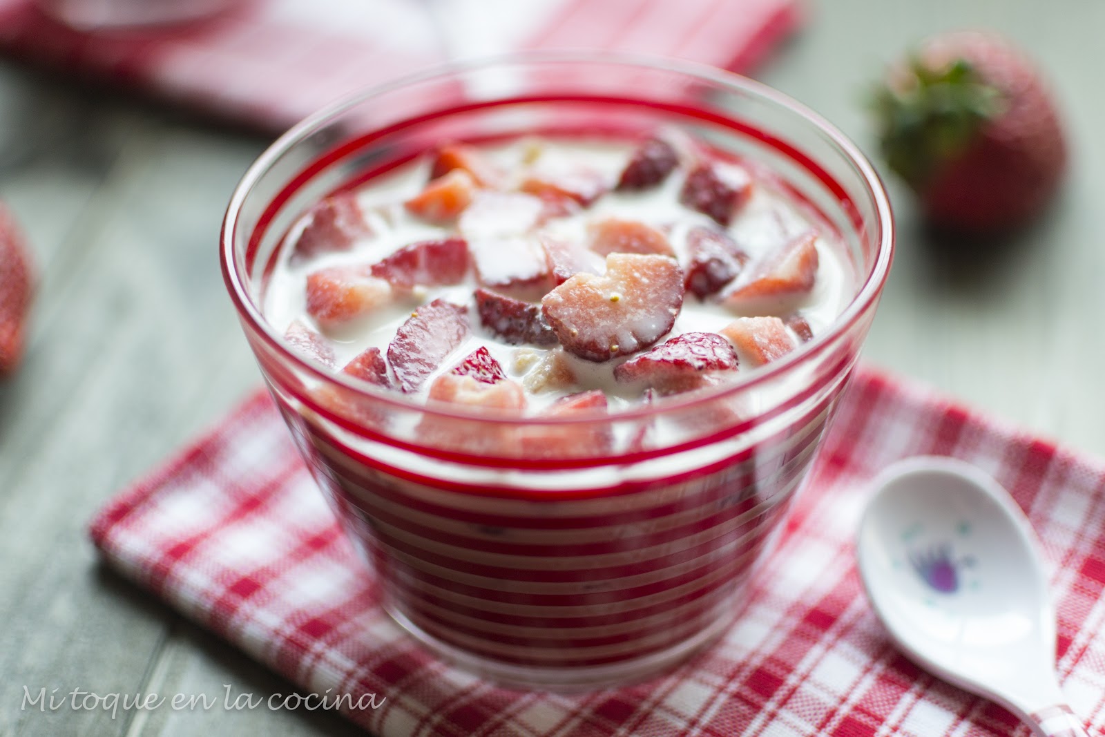 Mi toque en la cocina: Fresas leche y leche
