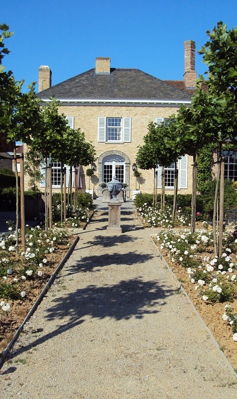 Red Door Home: October RDH Blog of the Month – Belgian Pearls