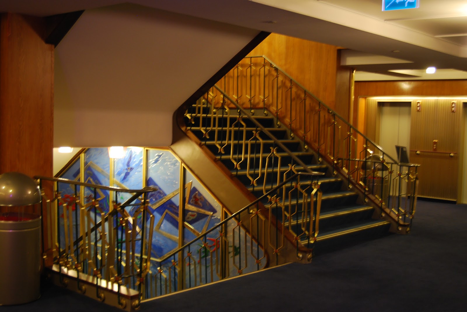 "CRUISE SHIPS AND LINERS" visits the S.S. "ROTTERDAM"