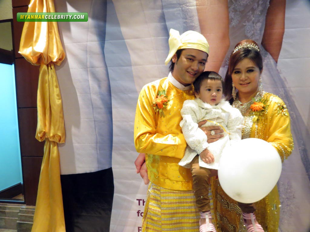 Htet Htet Moe Oo's Family @ Bridal Show 2012 | Myanmar Celebrity Couple ...