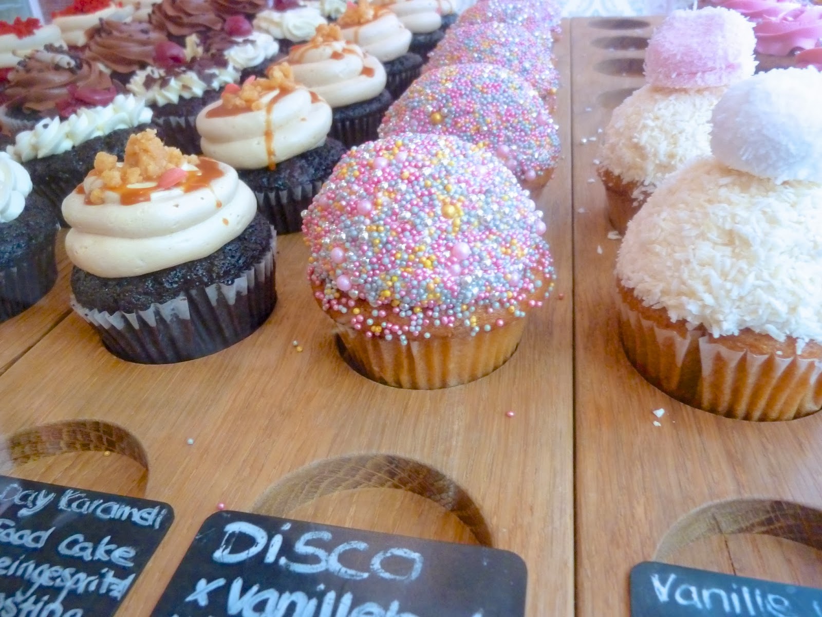 Return to the Best Cupcake Shop in Munich – Diary of a Mad Hausfrau