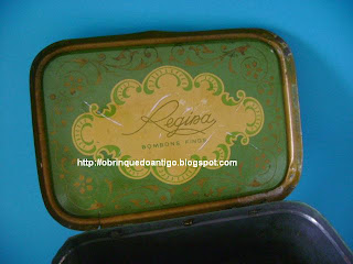 O Brinquedo Antigo: Lata de Bombons Regina
