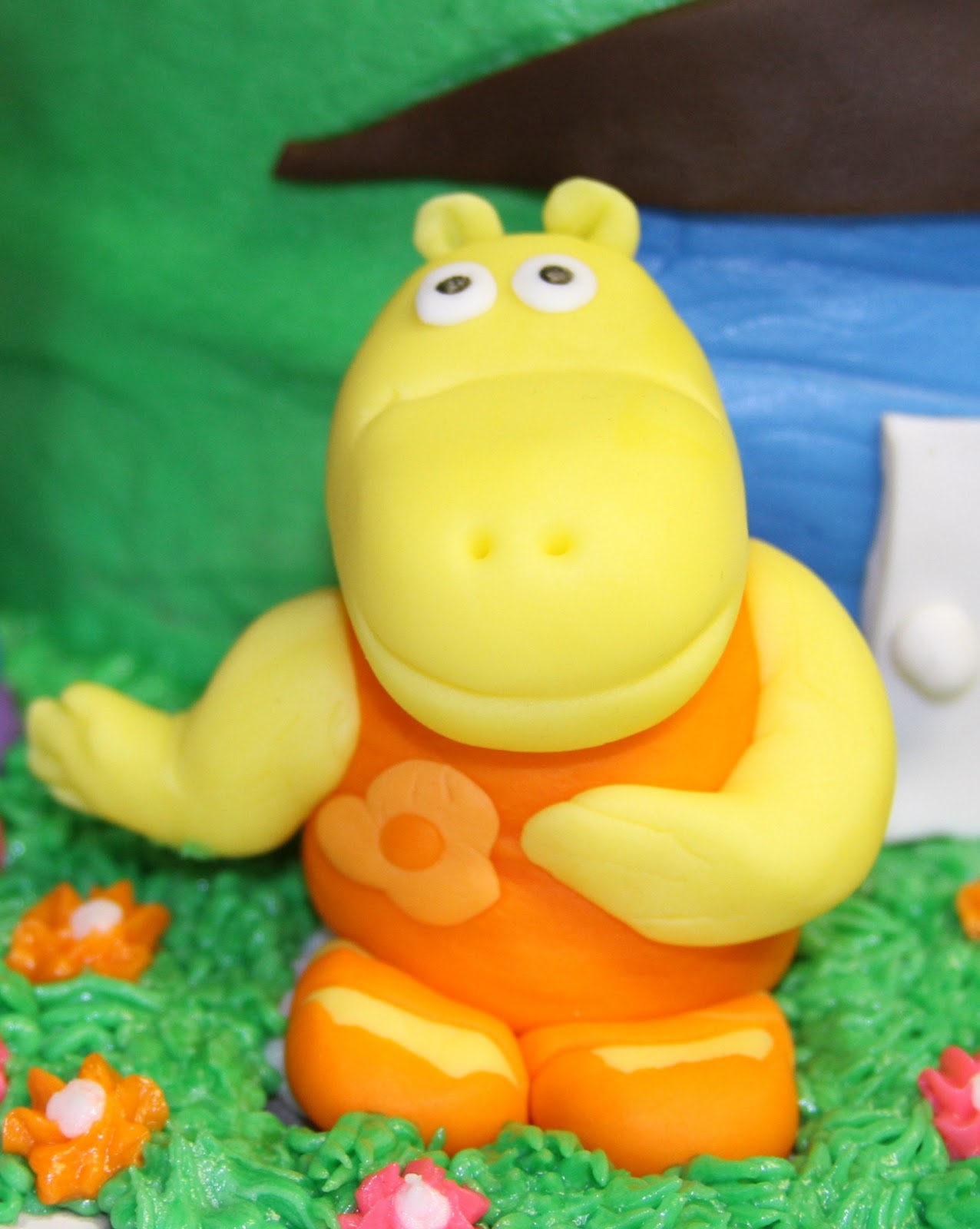 Michele Robinson Cakes: Backyardigans Cake