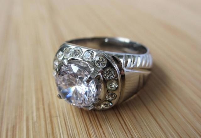 Mengenal Lebih Dekat Tentang Batu Kuarsa Kristal | Koleksi Batu Cincin