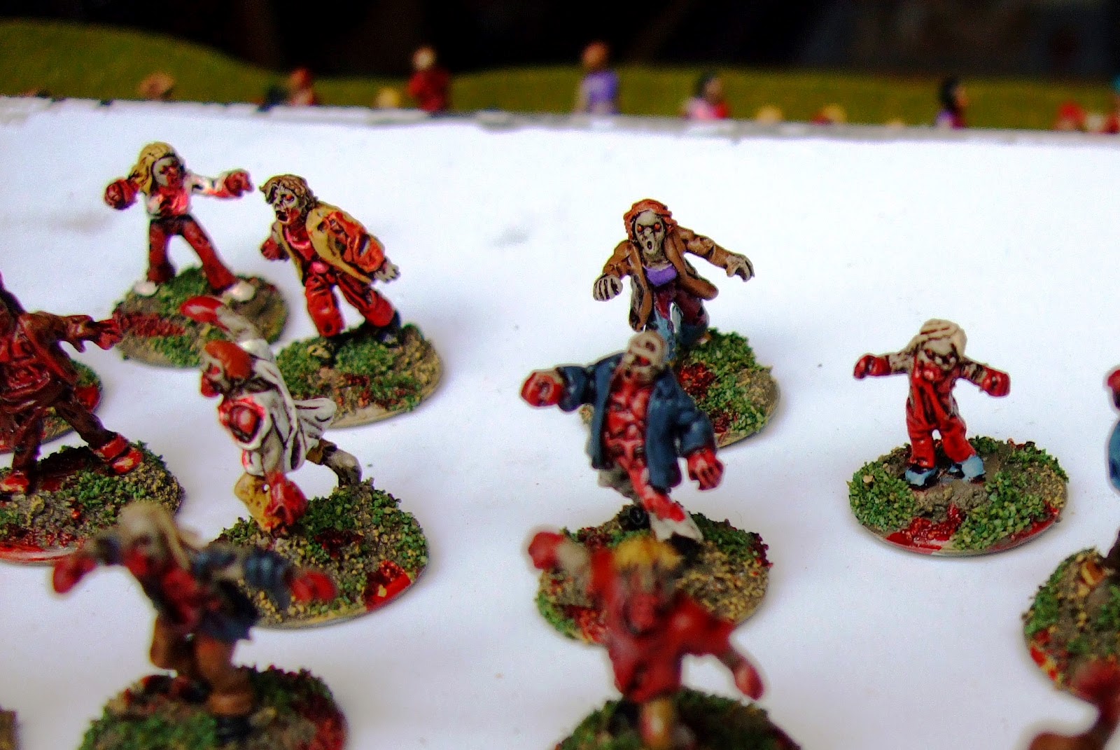 The Angry Lurker: 15mm Painted Khurasan Miniatures Zombies.