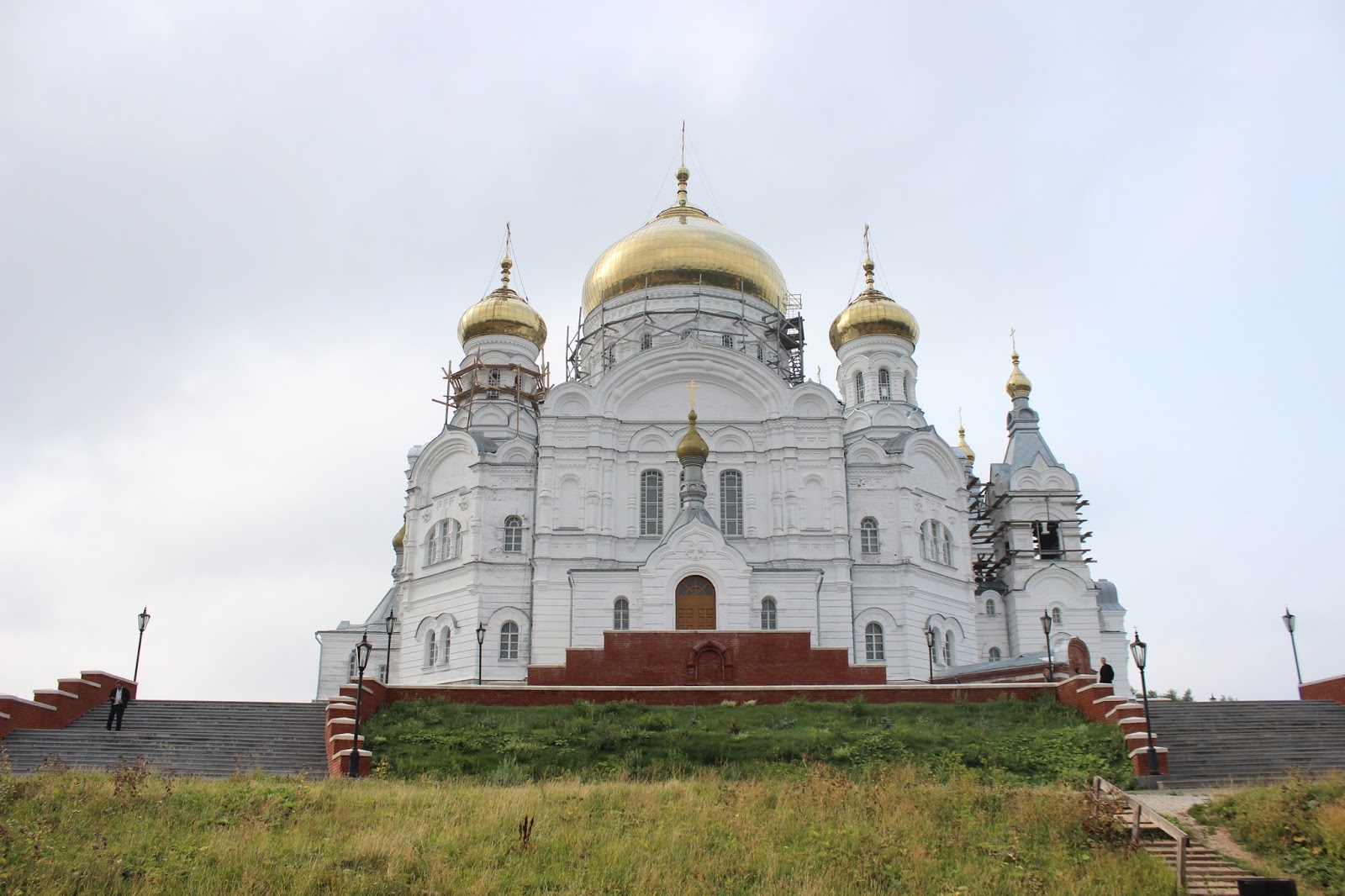 To Russia with Love...: White Mountain Monastery