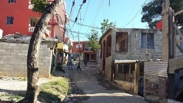 Historia del Barrio La Isla en Los Mina Sur, del Municipio Santo ...