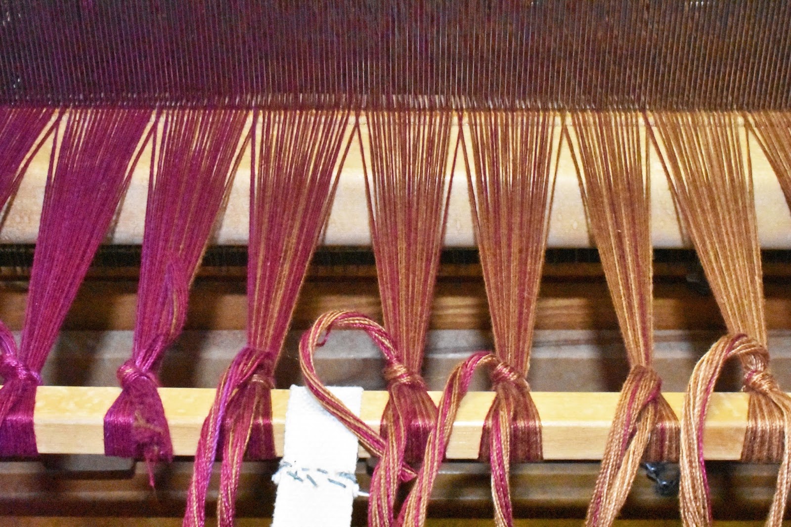 Tangible Daydreams: A tip for tying onto the front apron rod in weaving