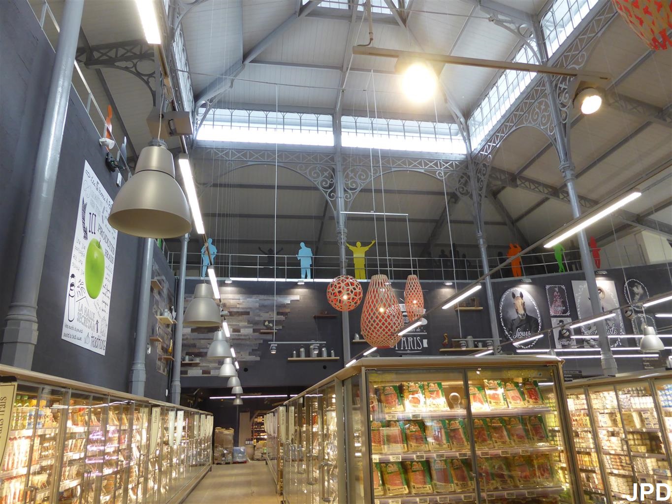 Paris-bise-art : La halle Secrétan : du marché au supermarché