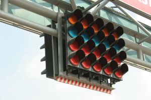 SILVERSTONE 1950. Historias de F1: El uso de semáforos para dar la salida