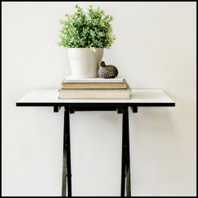 Dollar Store Crafter: DIY White Top Two Tone Table