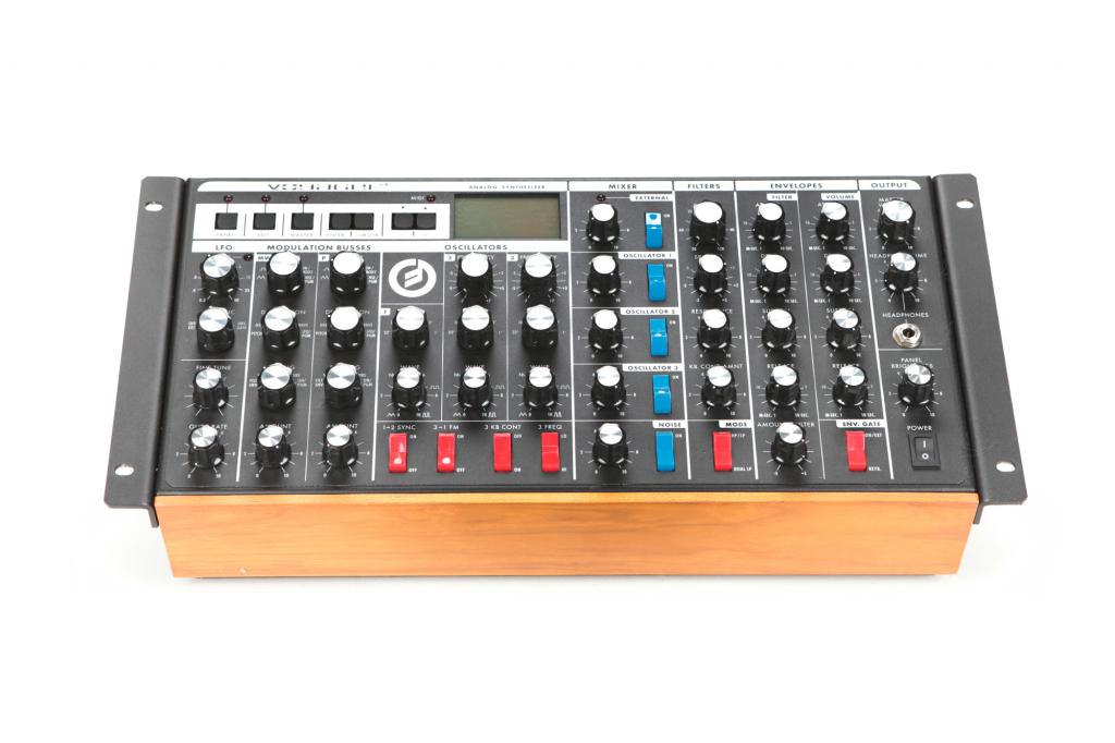 MATRIXSYNTH: Moog Minimoog Voyager RME Analog Synth
