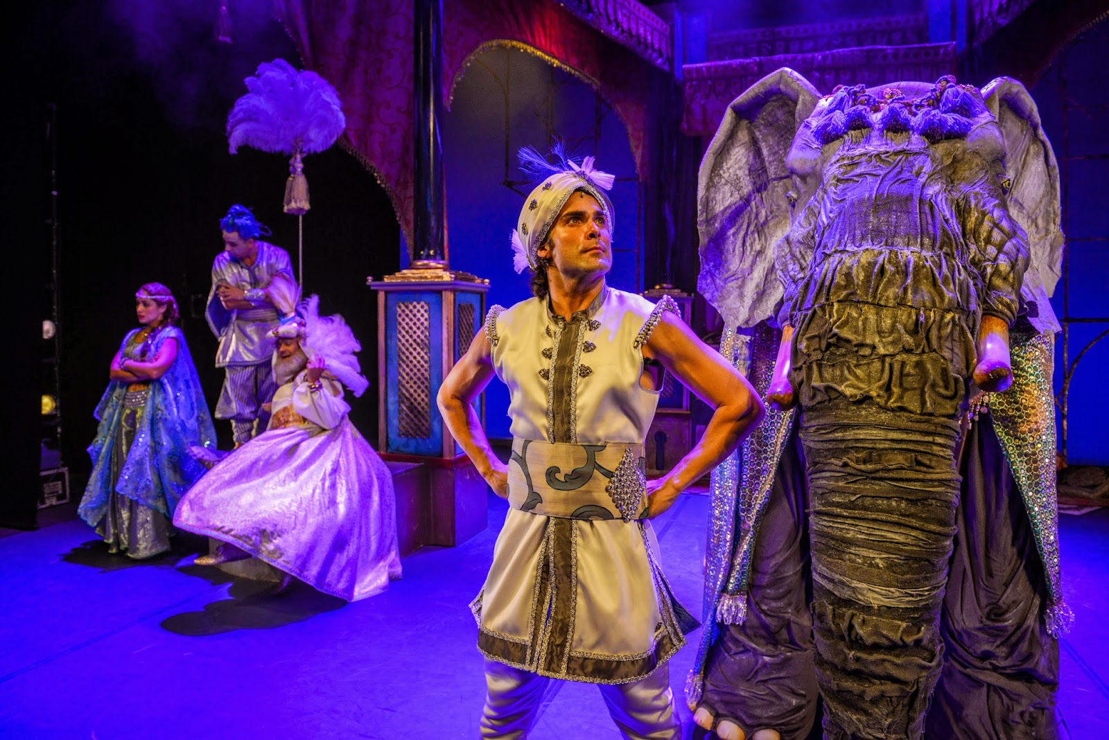 CERCADELACERCA: TEATRO EN MADRID: ALADÍN, UN MUSICAL GENIAL