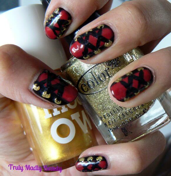 Truly Madly Beauty: NOTD - Corset Design Nails & Step By Step Tutorial!