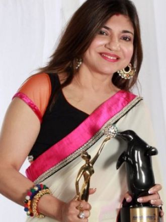 NAKARAJAN: ALKA YAGNIK ,INDIAN PLAYBACK SINGER BORN 1966 MARCH 20