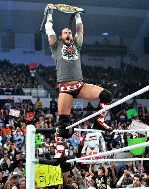 WWE In live!!!!: CM PUNK vs THE MIZ