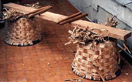 TXALAPARTA ~ DANTZ-ANGO