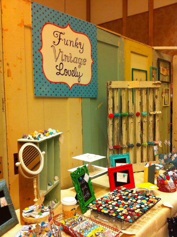 One Lucky Day: Queen Bee Market