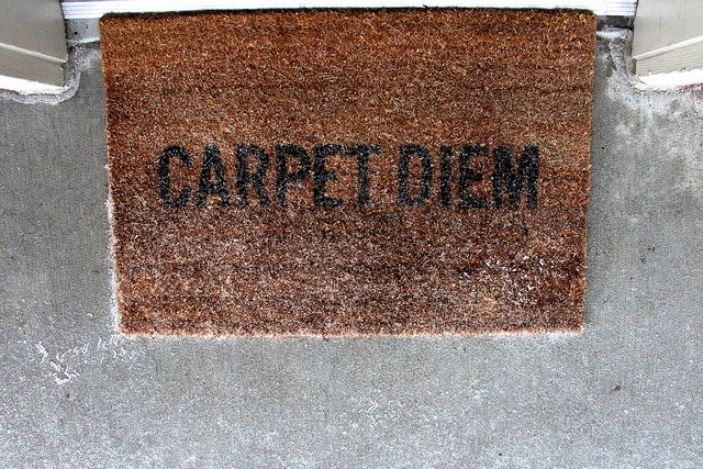 20 Mildly Amusing Door-mats ~ Kuriositas