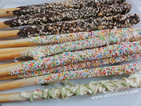 DIY: making chocolate bread sticks part 2