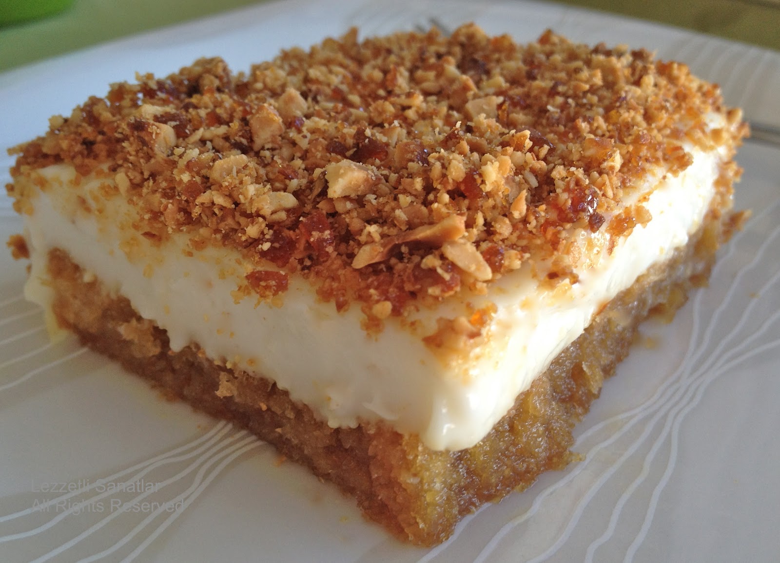 Lezzetli Sanatlar: KARAMELLİ ETİMEKLİ TATLI