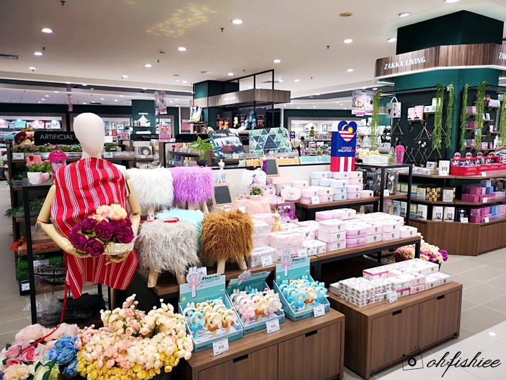 oh{FISH}iee: *New* Upgraded Shopping Experience at AEON Revamped Outlet