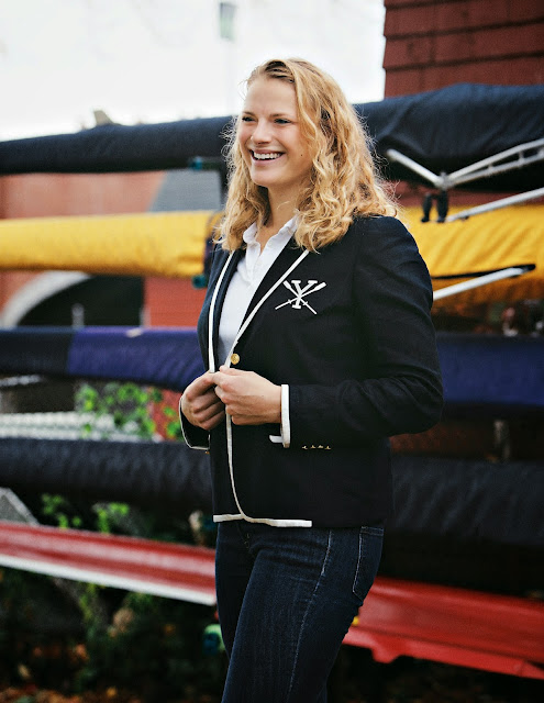 little augury: reading Rowing Blazers