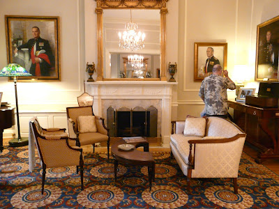 Tuxedo-moon: Tour of the Marine Commandant's Home