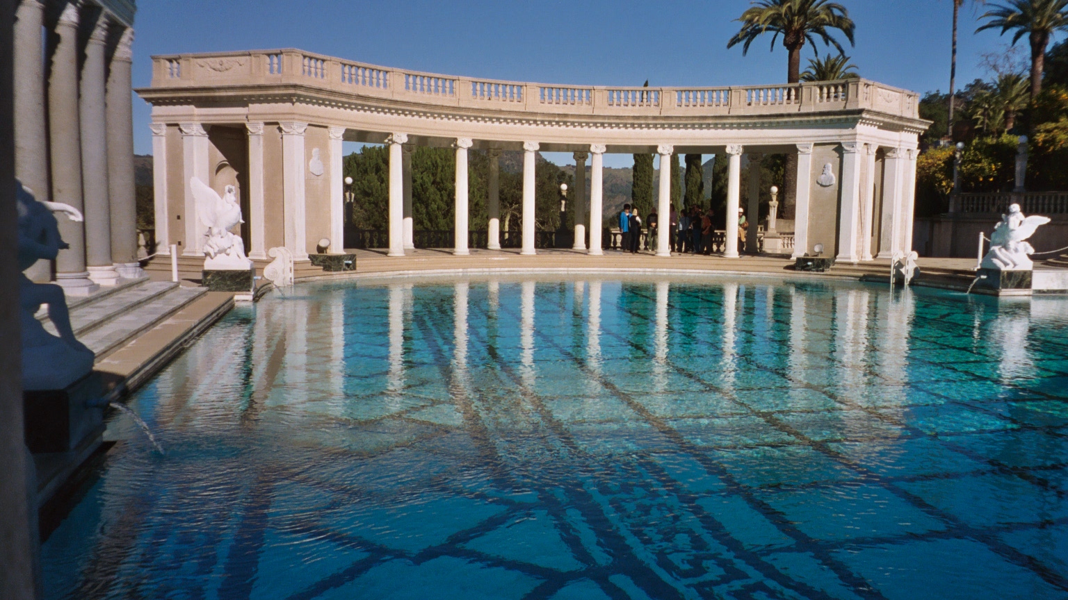 Smooth & Savvy Travels: The Hearst Castle