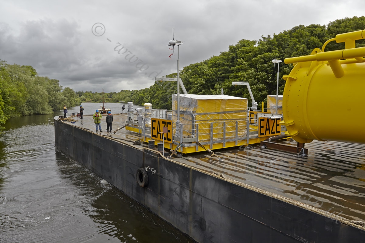 Dougie Coull Photography: Bascule Bridge - Barge Movement