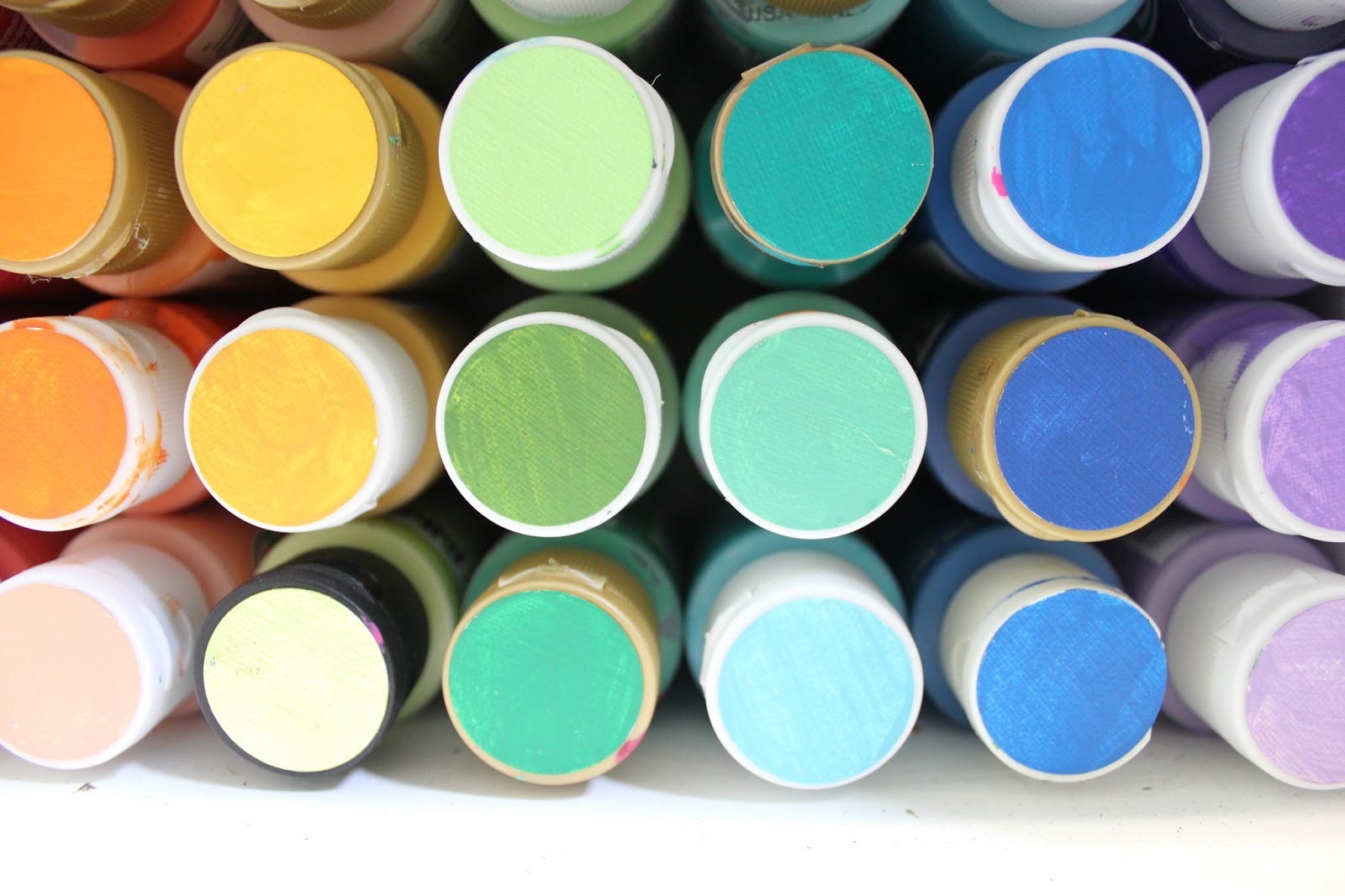 ispywithmycraftyeyes: Acrylic Paint Organization - An Art Room Project