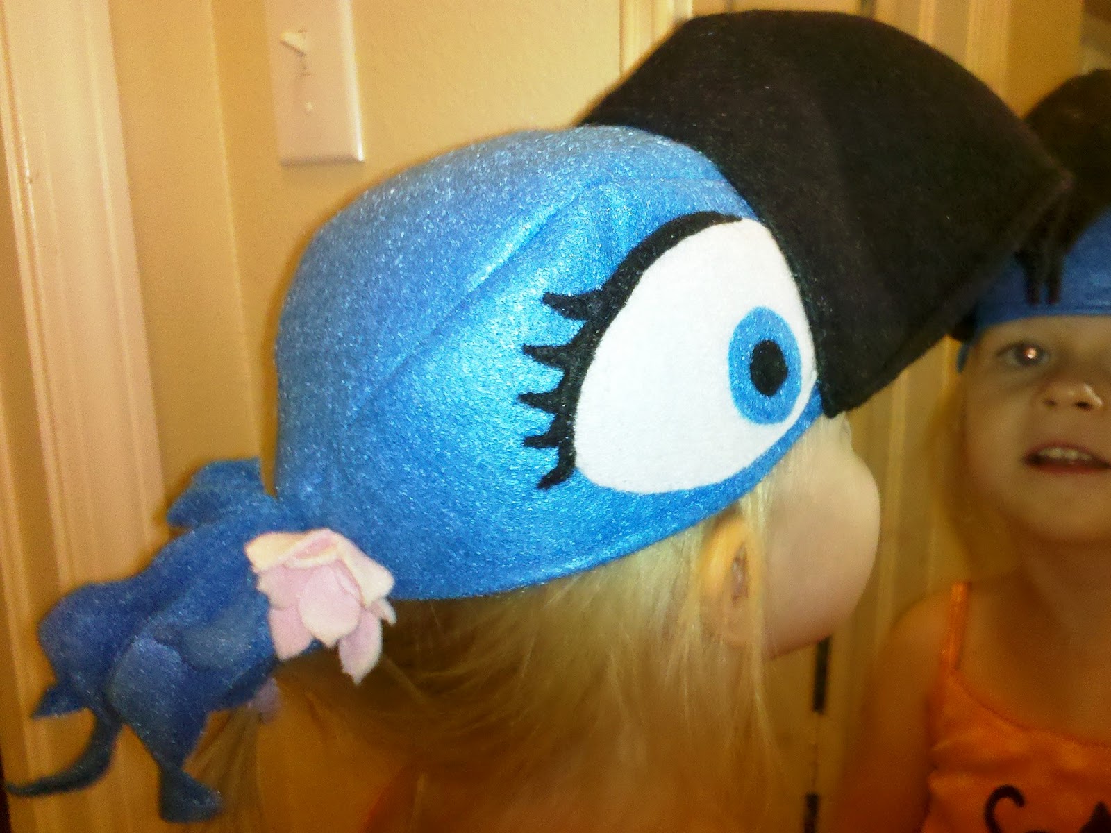 Utilitarian Mom: Projects: Rio Movie Blu And Jewel Costumes