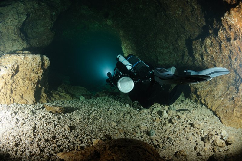 States of Immersion - A Florida Cave Diving Adventure: Little River