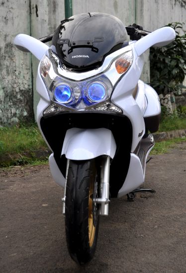 Doctor Matic Klinik Spesialis Motor Matic: MODIFIKASI HONDA PCX