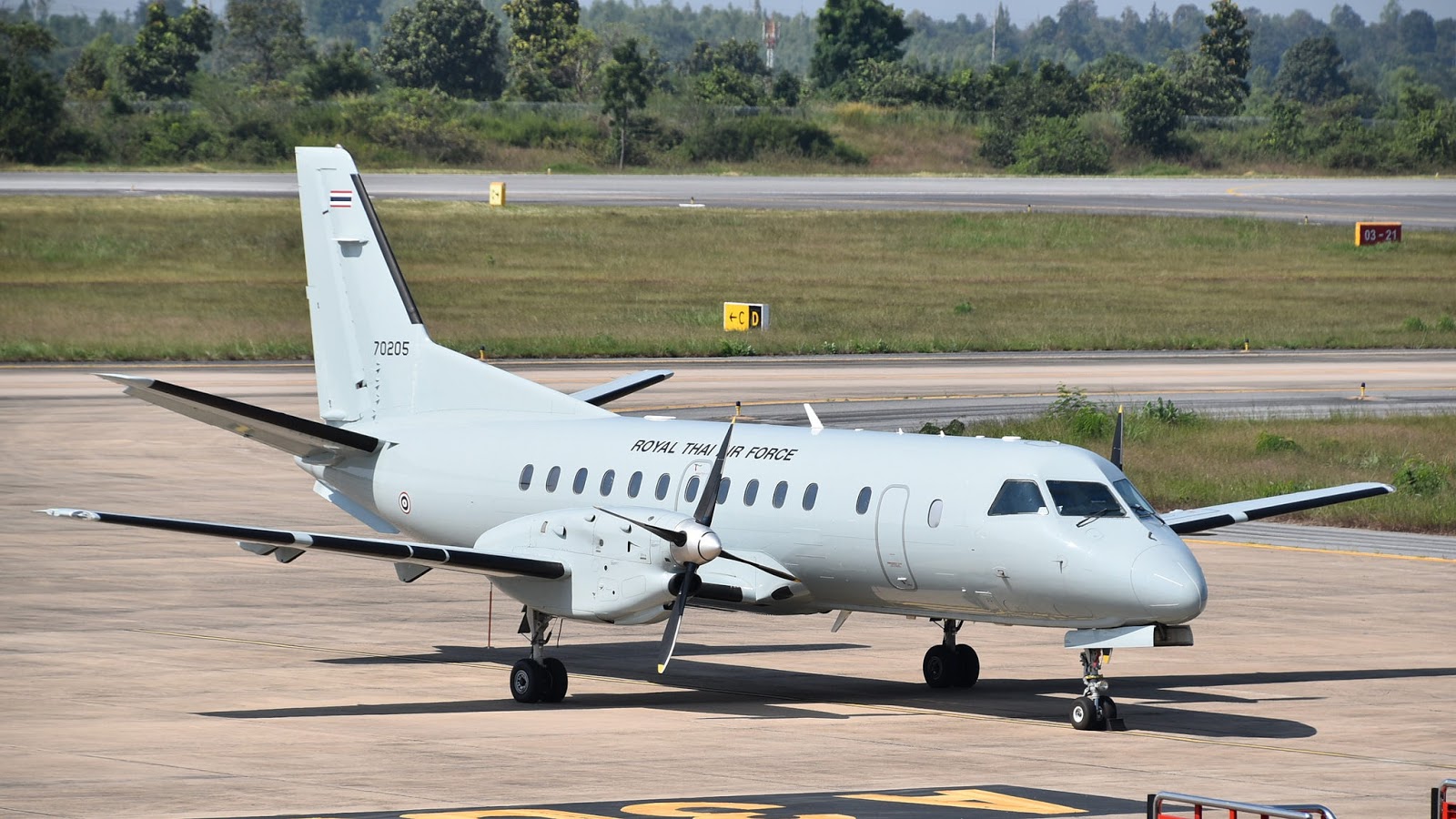 THAIDEFENSE-NEWS: กองบิน 7 ประจำการ บล.SAAB 340 B เพิ่มเติมอีก 2 เครื่อง